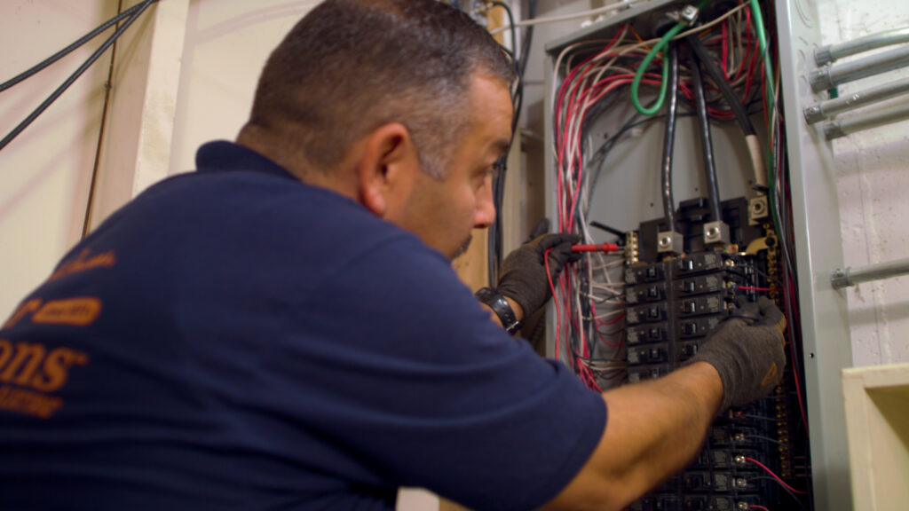 Chicago Electrician | Chicago Electrical Services | Repair & Replace ...